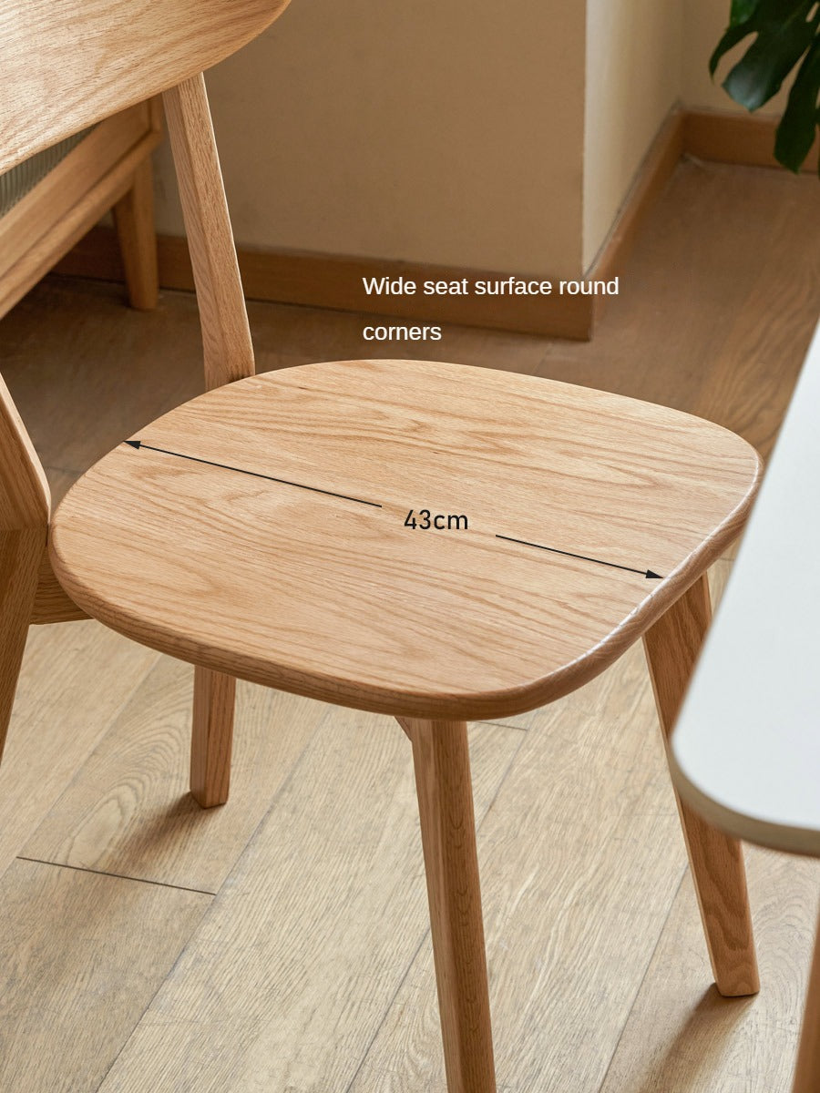 Oak solid wood curved backrest dining chair: