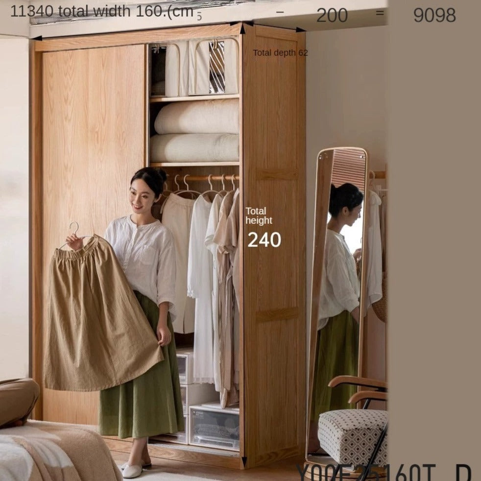 Oak solid wood sliding door wardrobe: