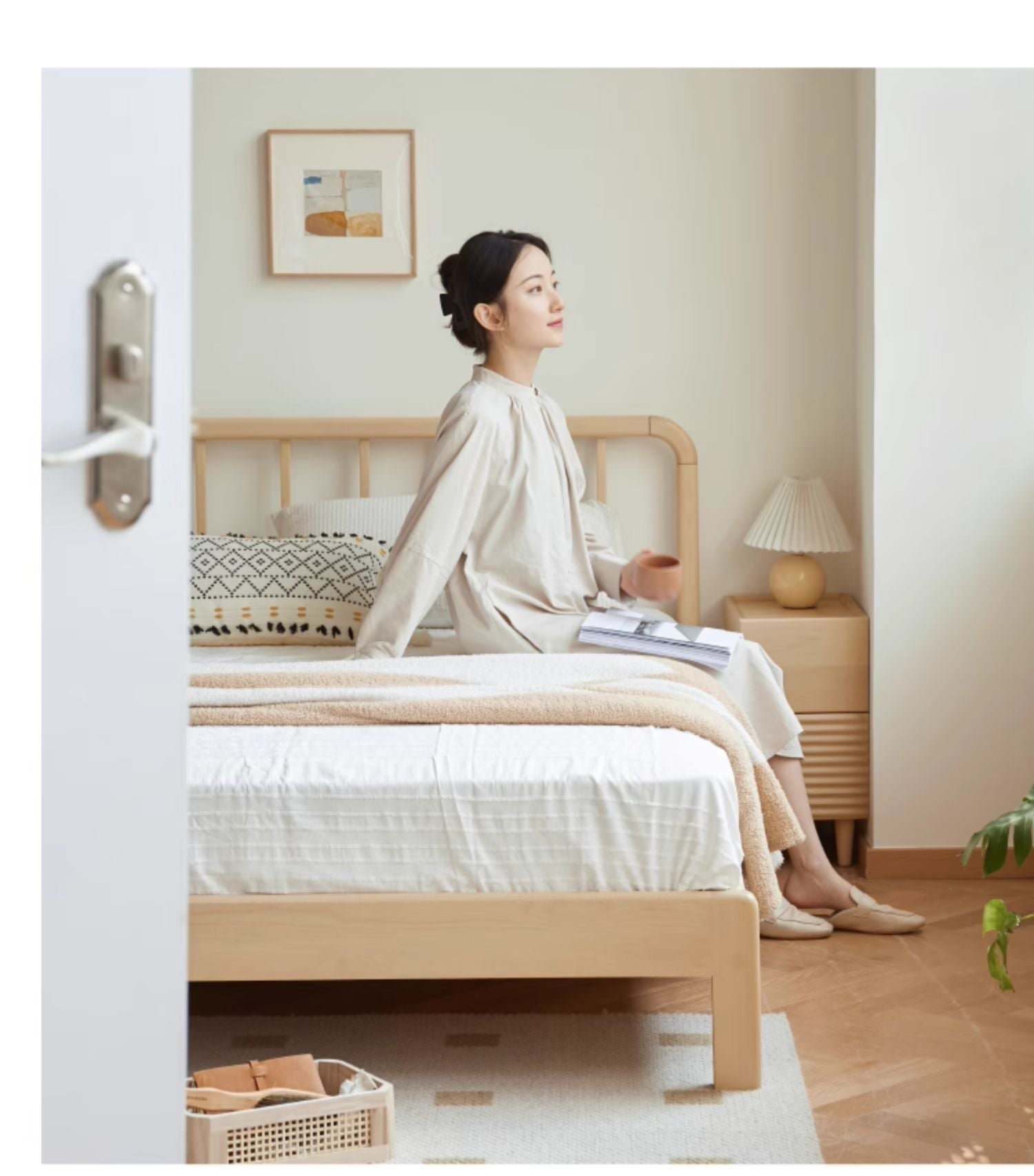 European Beech Solid Wood Bed Modern Simple.
