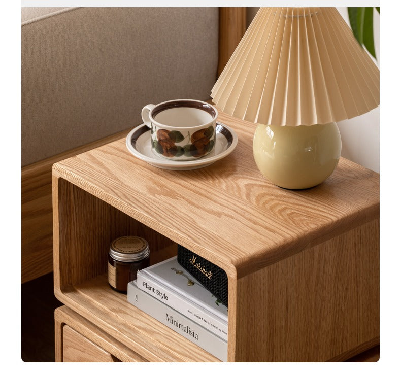 Oak Solid wood side table rotating bedside table.