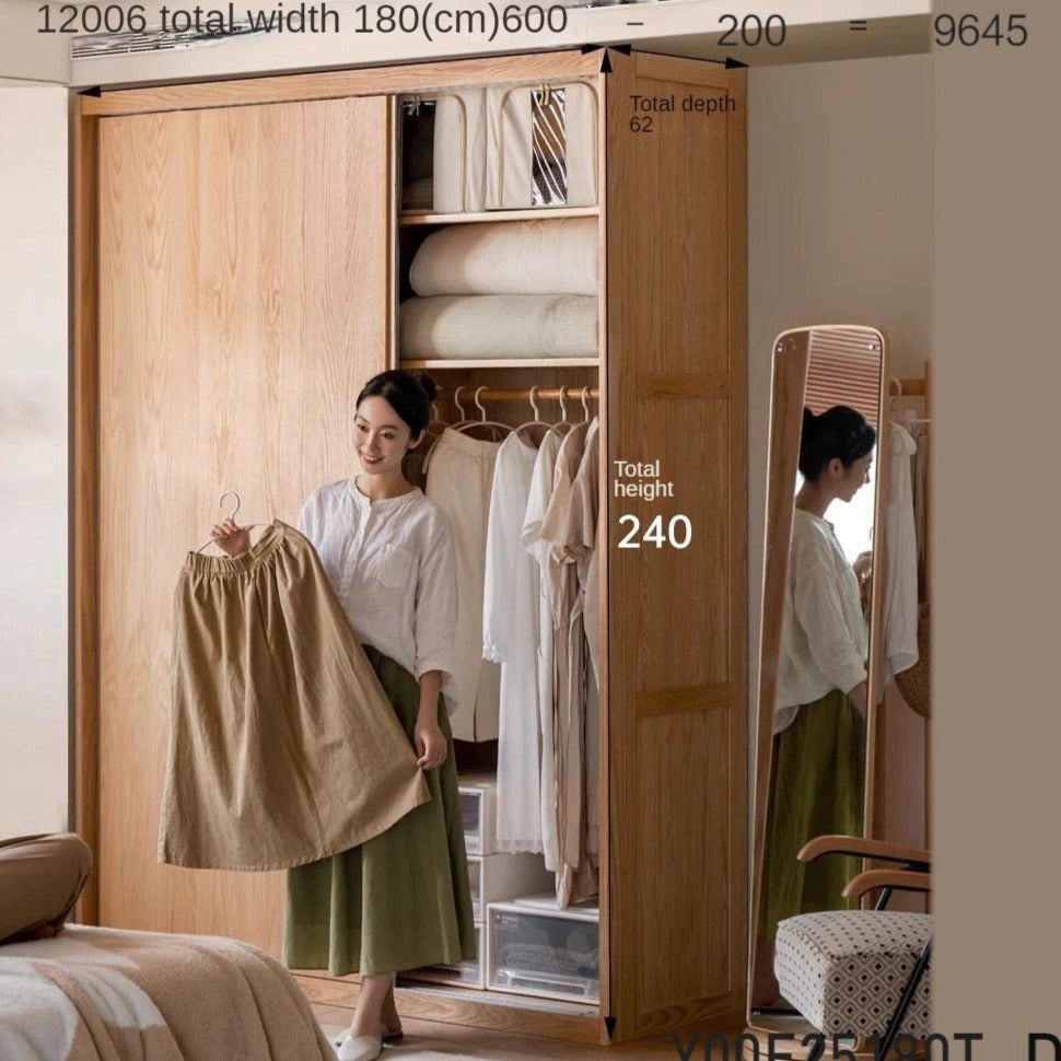 Oak solid wood sliding door wardrobe: